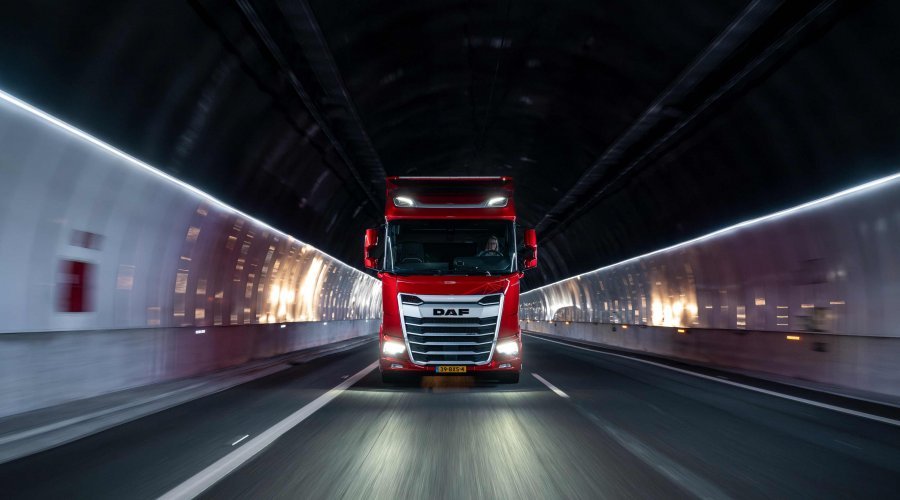 Channel Commercials PLC Ashford Homepage | DAF Trucks | Truck Servicing ...